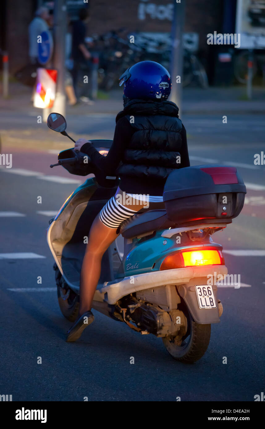 Woman racing driver hi-res stock photography and images - Alamy