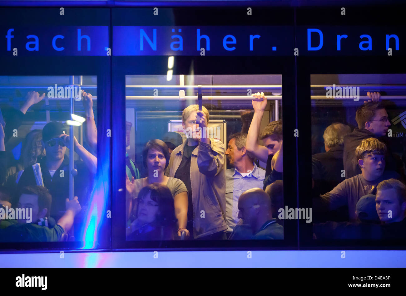 Regional buses hi-res stock photography and images - Alamy