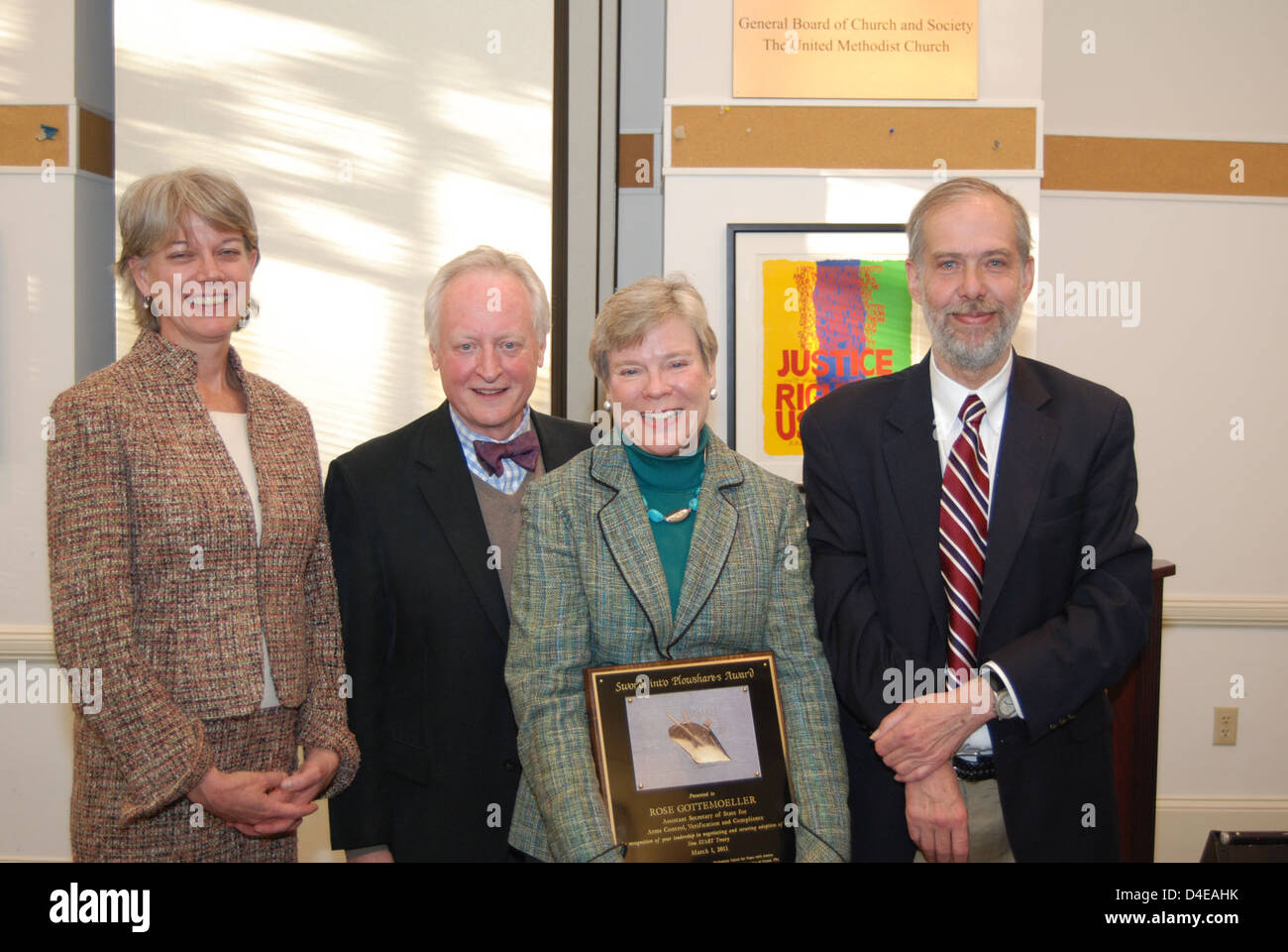 Assistant Secretary Gottemoeller Is Awarded for Excellence By Friends ...