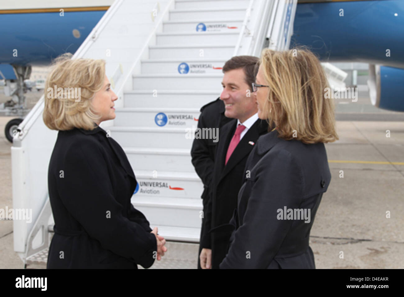 Secretary Clinton Bids Farewell to Ambassador Rivkin and His Wife, Mrs ...