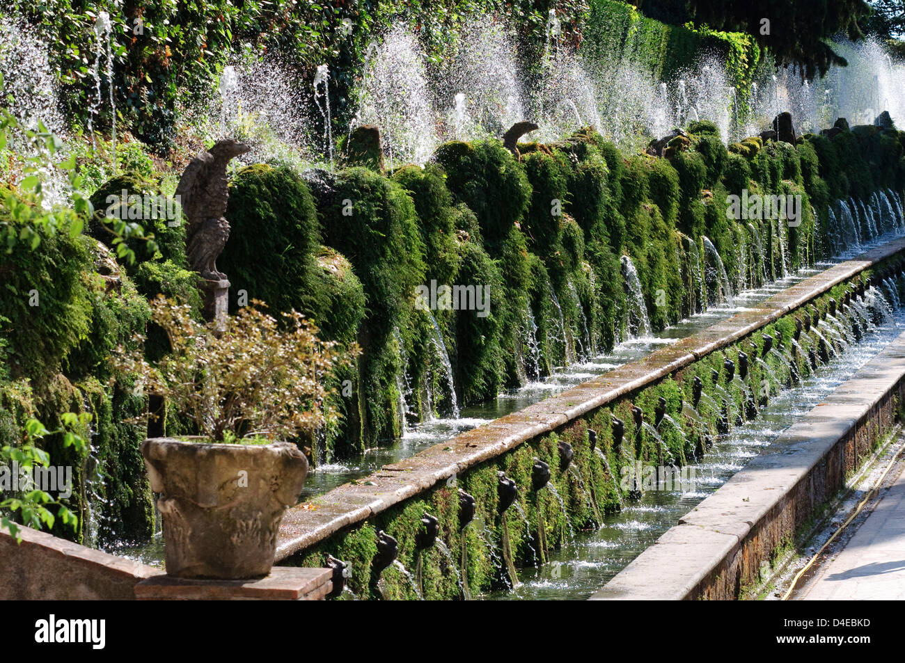 Hundred fountains villa deste hi-res stock photography and images - Alamy