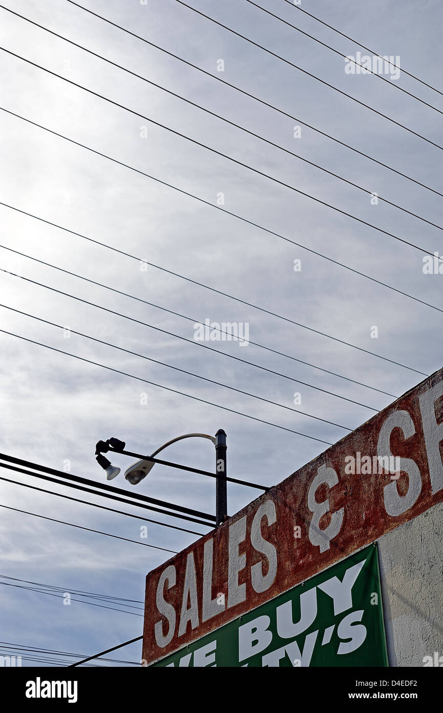 American shop signs hi-res stock photography and images - Alamy