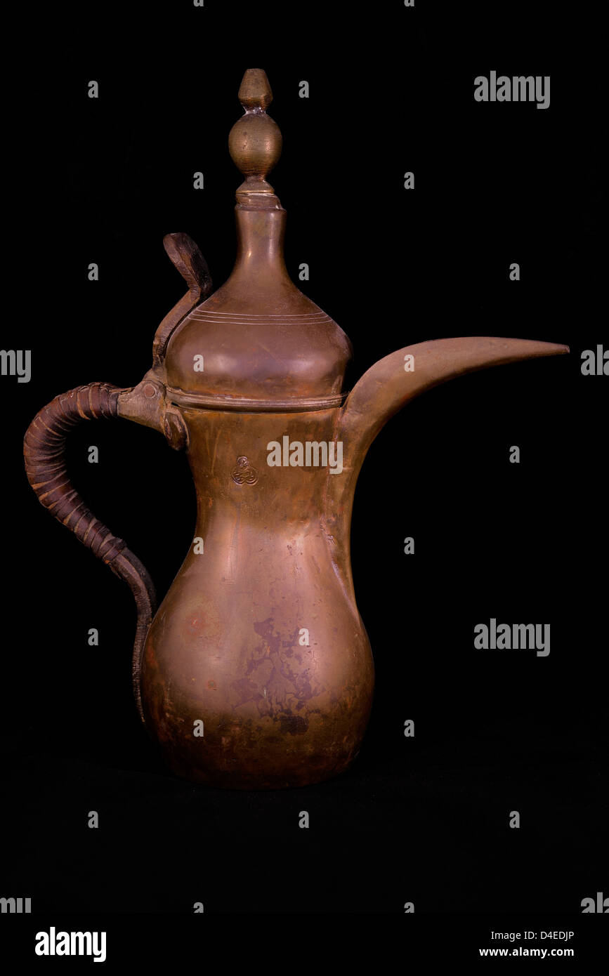 Arabian vase hi-res stock photography and images - Alamy