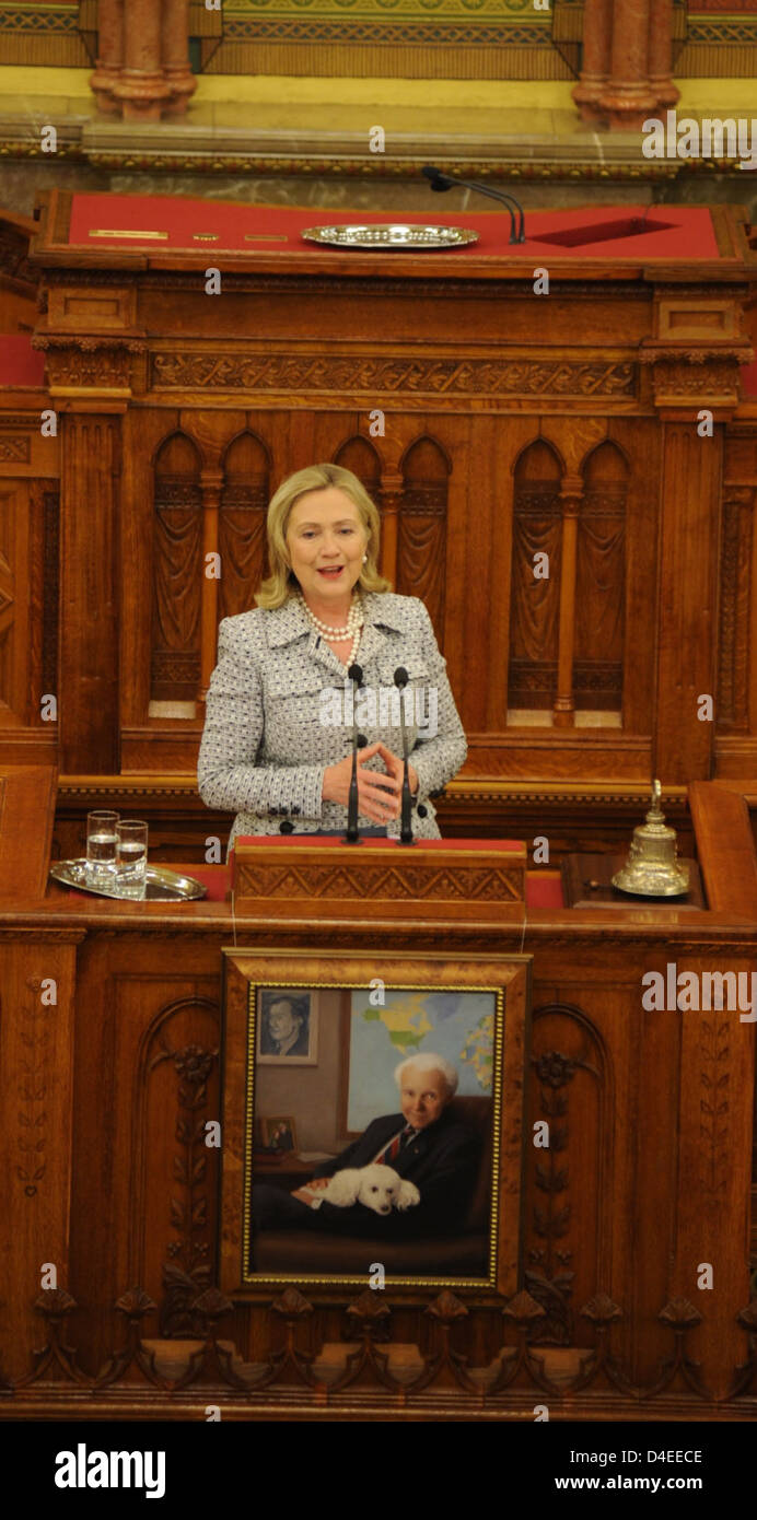 Secretary Clinton Delivers Her Speech During the Inauguration of the ...