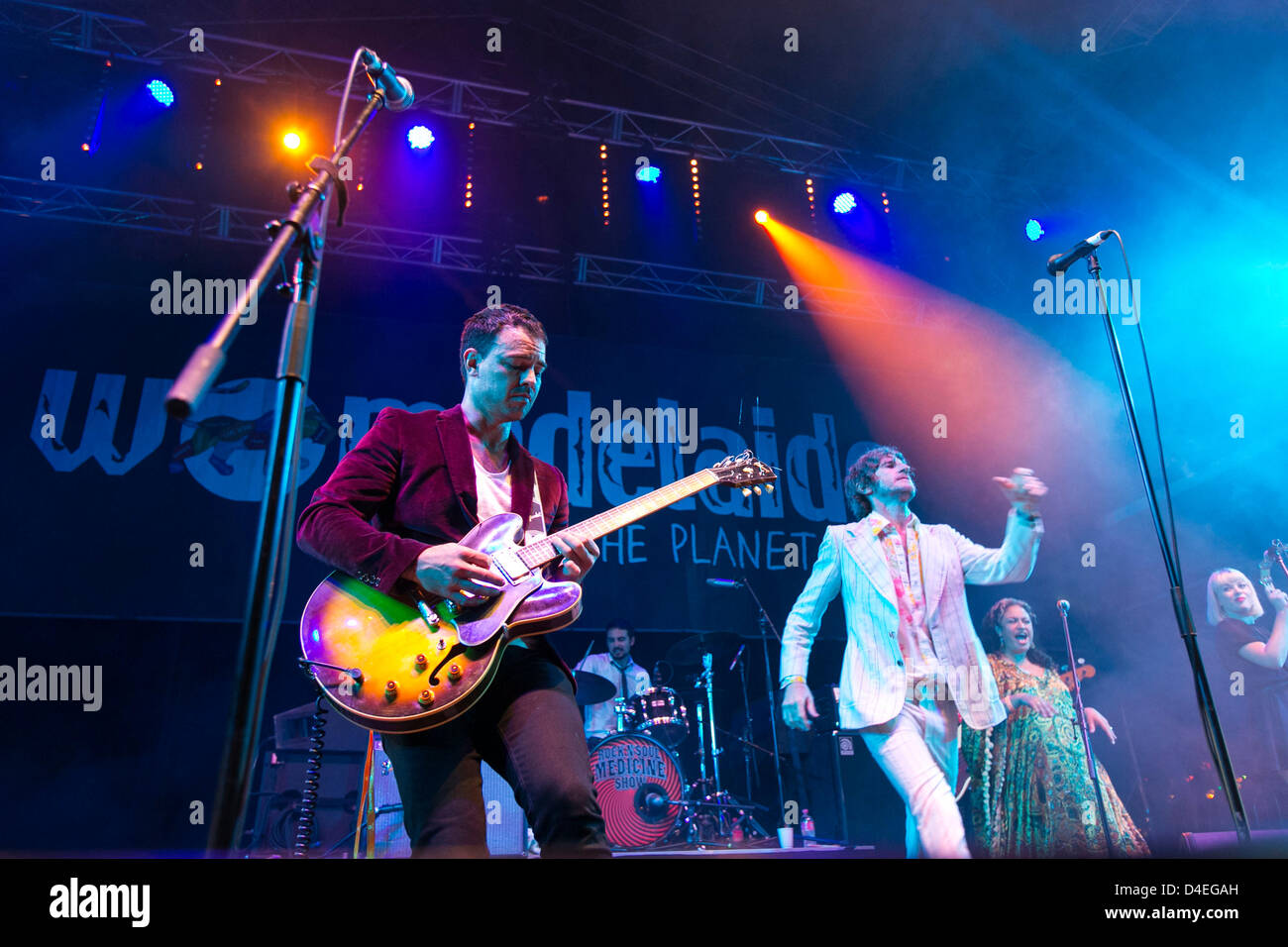 Mar 10, 2013 - Adelaide, Australia - Tim Rogers and the Bamboos perform ...
