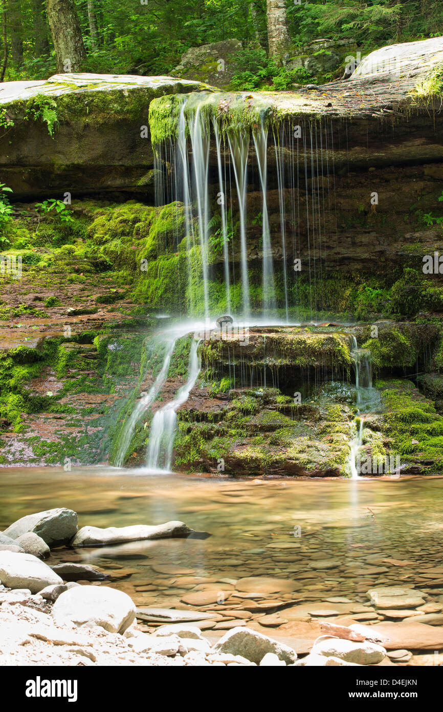 Diamond Falls in Catskill Mountain Region Stock Photo - Alamy