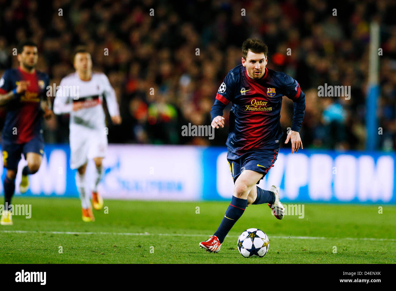 Lionel Messi Playing Soccer 2013
