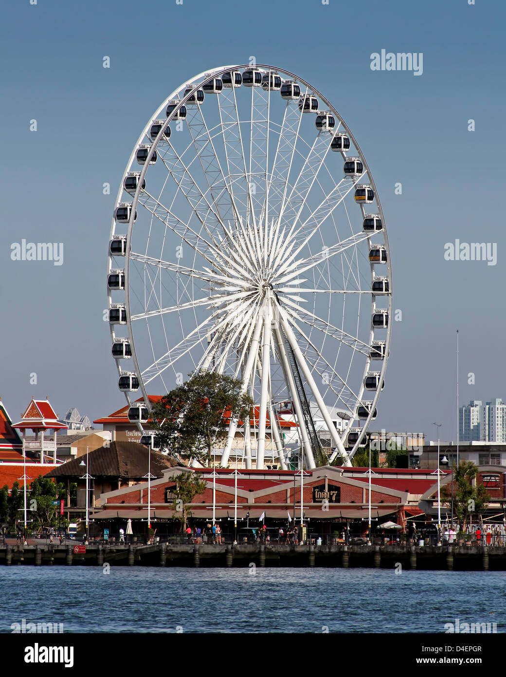 The Asiatique Sky, Thailand's biggest ferris wheel at Asiatque the ...