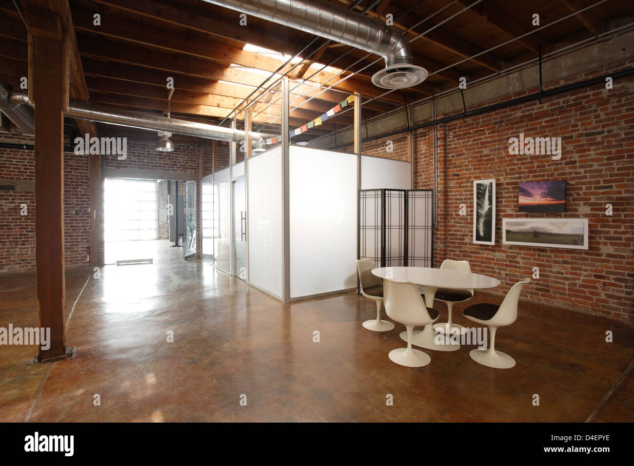 Modern Studio loft Stock Photo - Alamy
