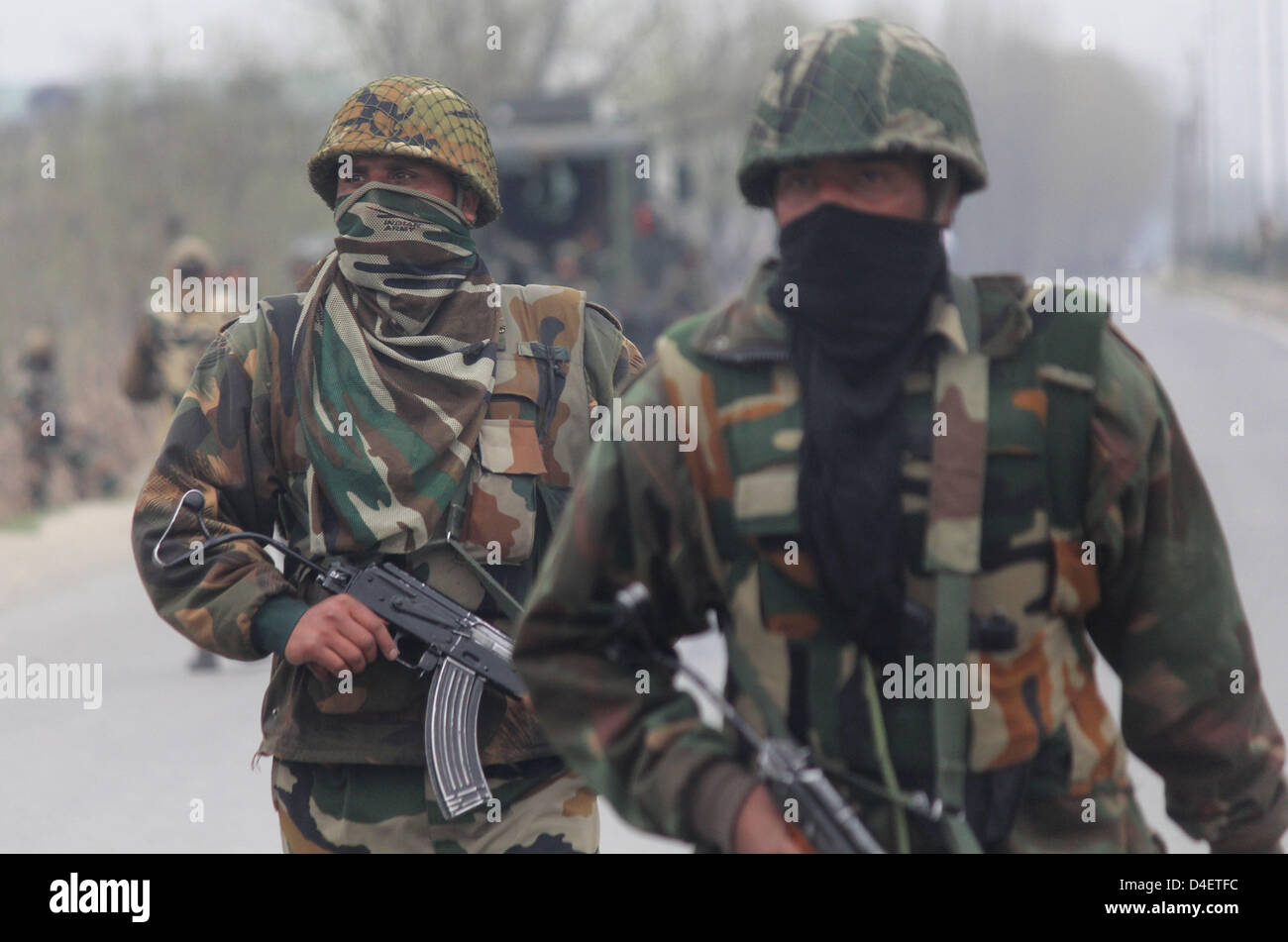 Srinagar, Kashmir, India. 13th March 2013. Indian army soldiers during ...