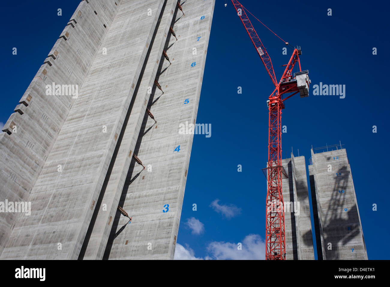 Core crane hi-res stock photography and images - Alamy