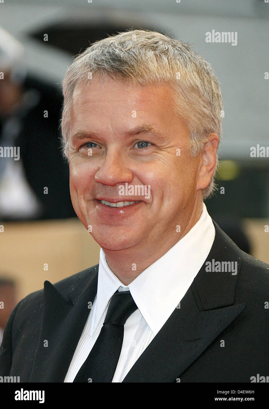 Actor Tim Robbins arrives at the premiere of 'The Exchange' at the ...
