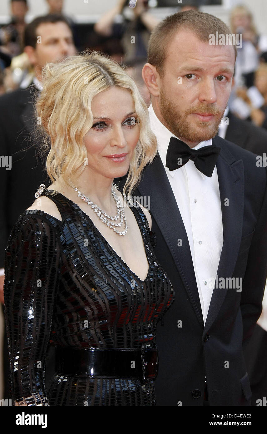 Madonna and husband guy ritchie arrive hi-res stock photography and ...