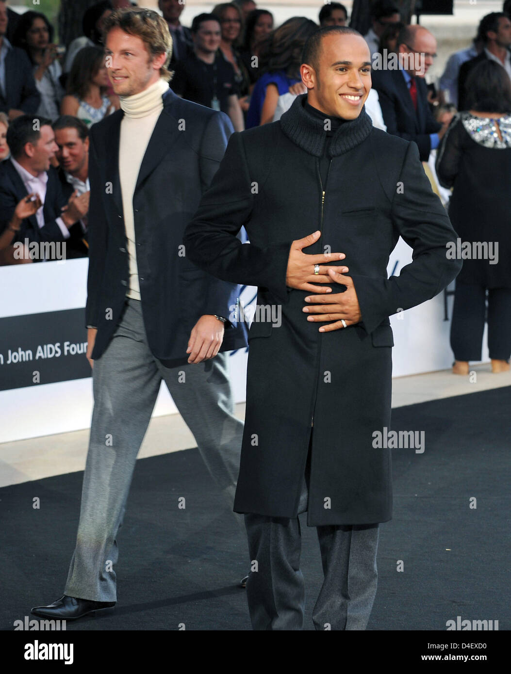 British Formula One drivers Lewis Hamilton of McLaren Mercedes (R) and ...