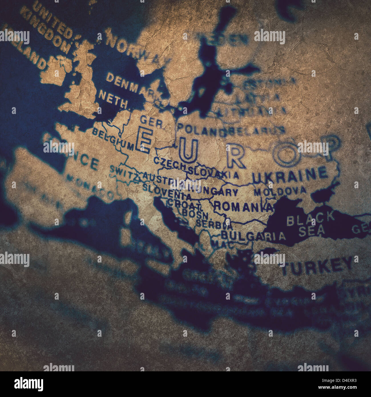 Retro europe maps hi-res stock photography and images - Alamy