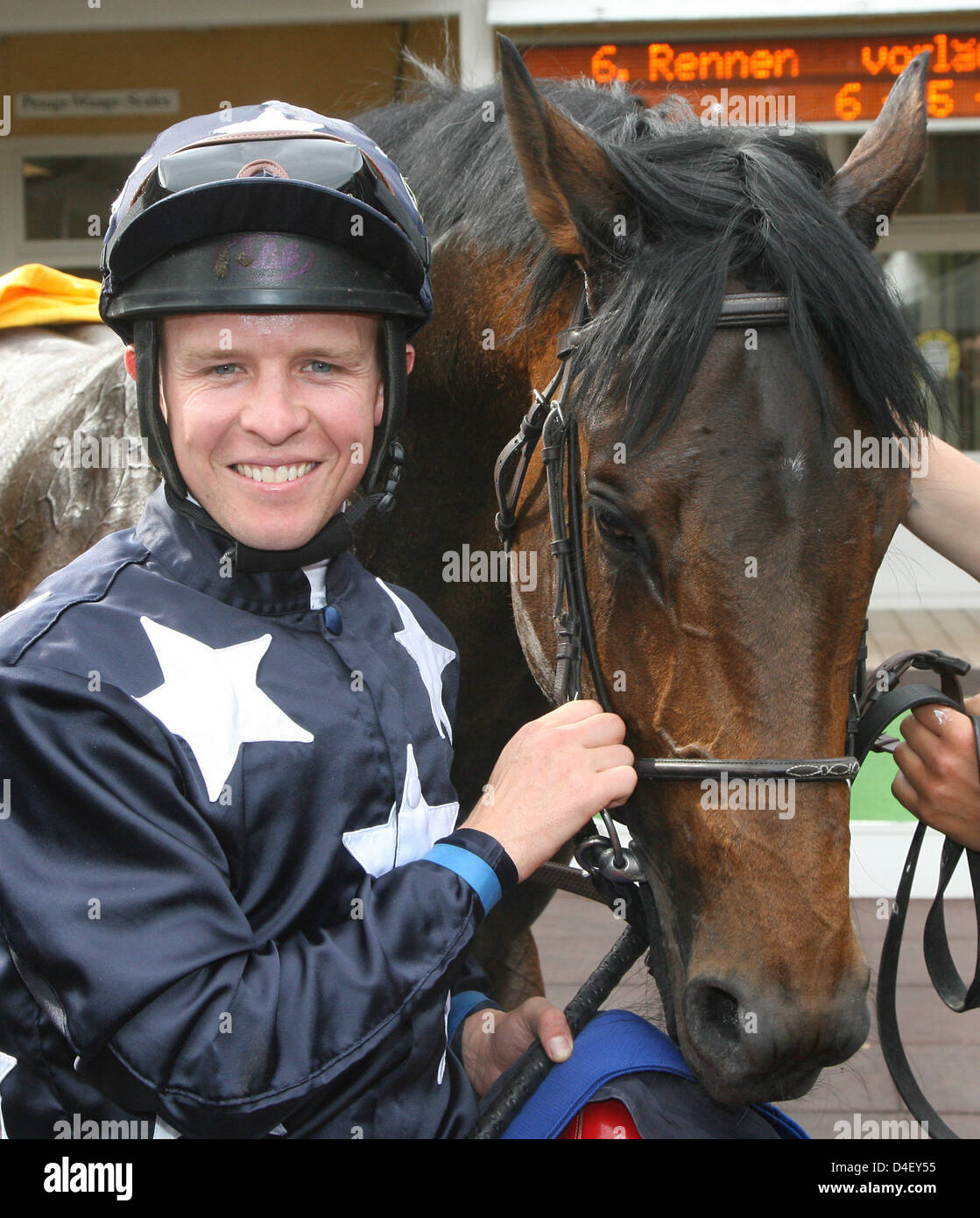Australian jockey hi-res stock photography and images - Alamy