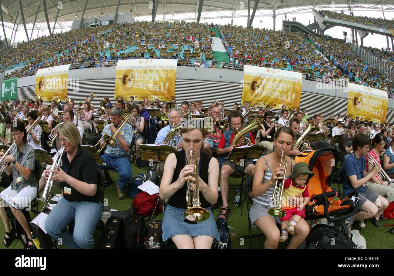 Argentina and papua new guinea hi-res stock photography and images - Alamy