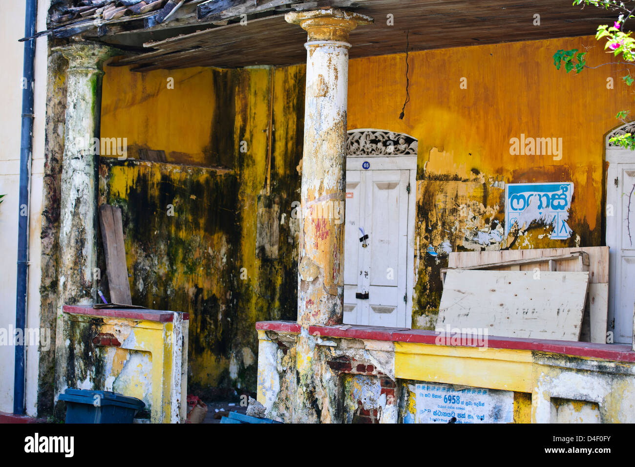 Boxing day tsunami in sri lanka boxing day tsunami hi-res stock ...