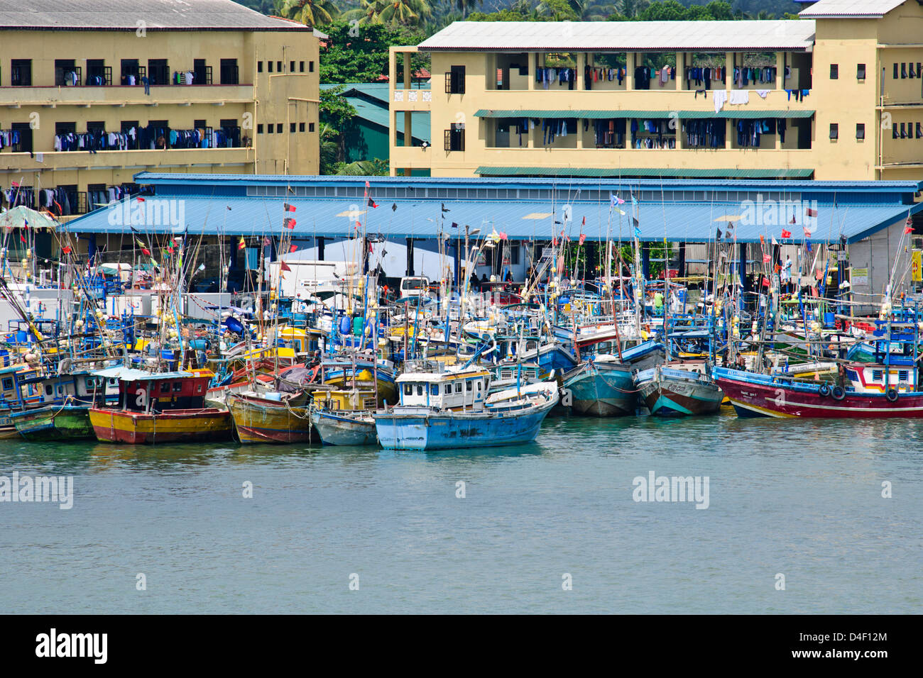Devastated landmarks hi-res stock photography and images - Alamy