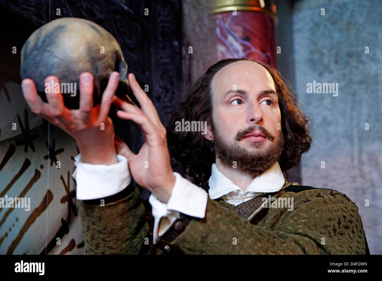 Tokyo, Japan. 13th March 2013. The wax figure of William Shakespeare ...