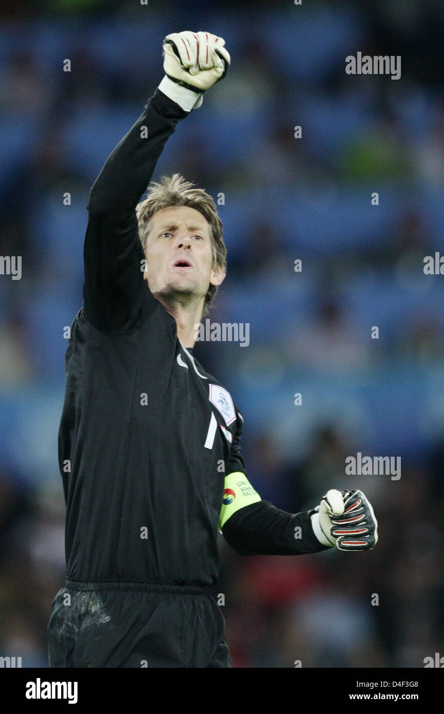 Switzerland goalkeeper hi-res stock photography and images - Alamy