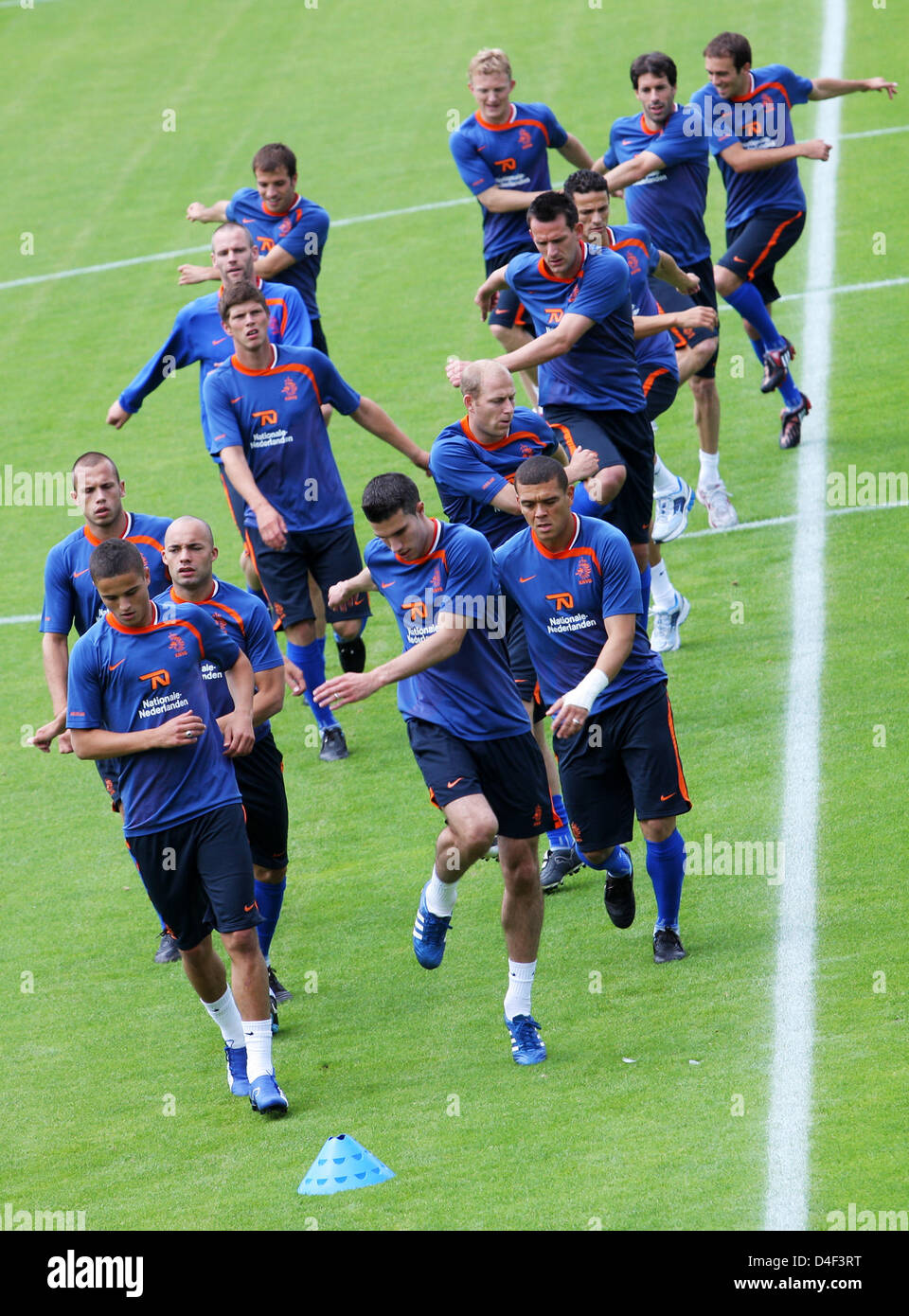 Dutch players are pictured during a training session of Netherland ...