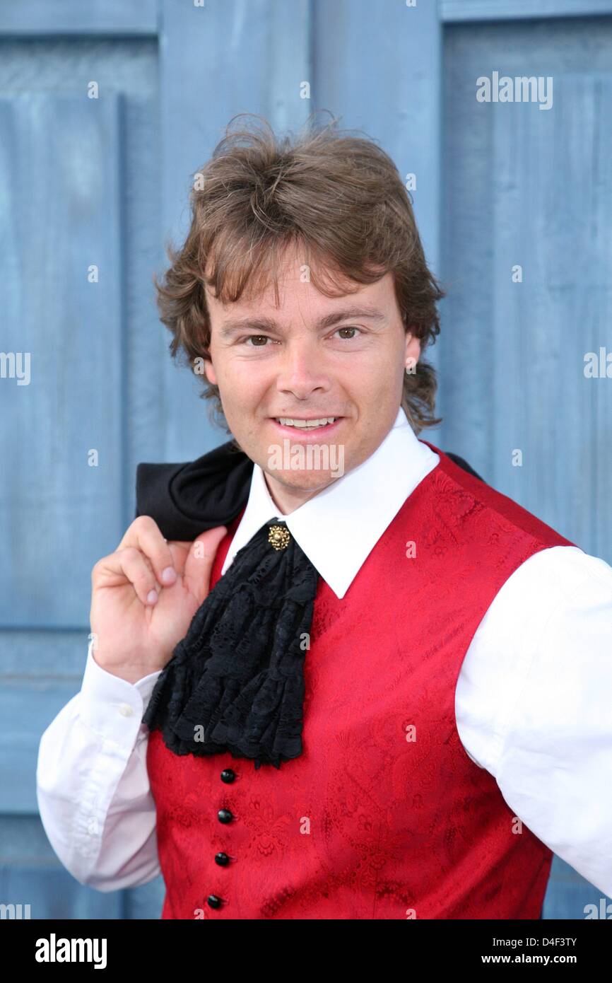 Singer Rudy Giovannini poses at the music show 'Immer wieder Sonntags ...