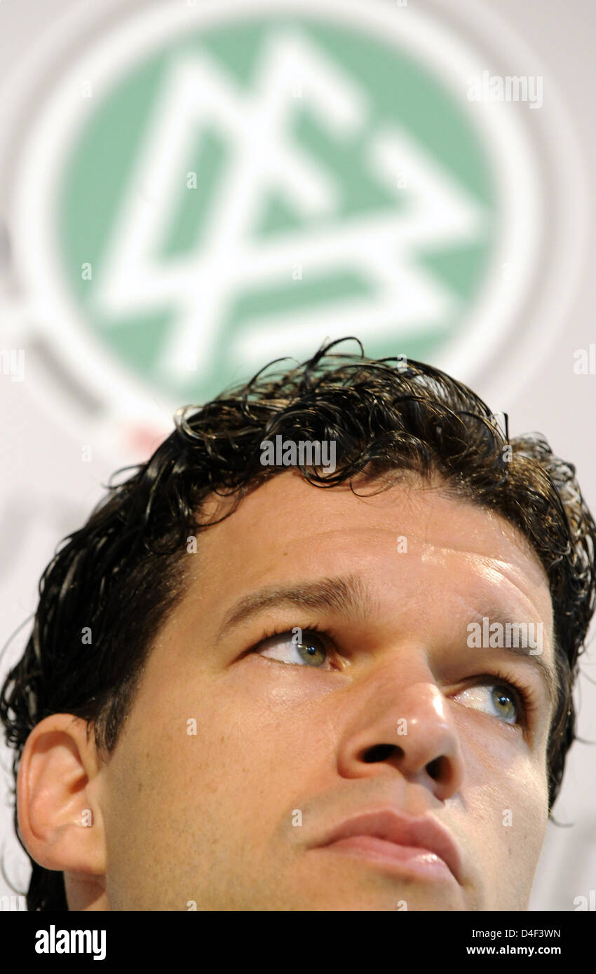 Team-Captain Michael Ballack addressing the media during a press ...