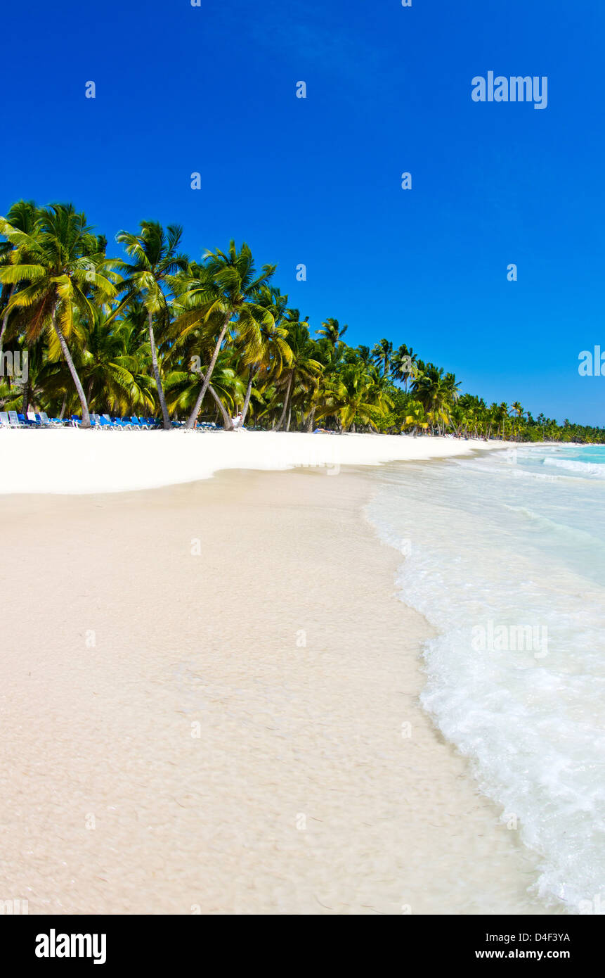 Beautiful beach backgrounds hi-res stock photography and images - Alamy