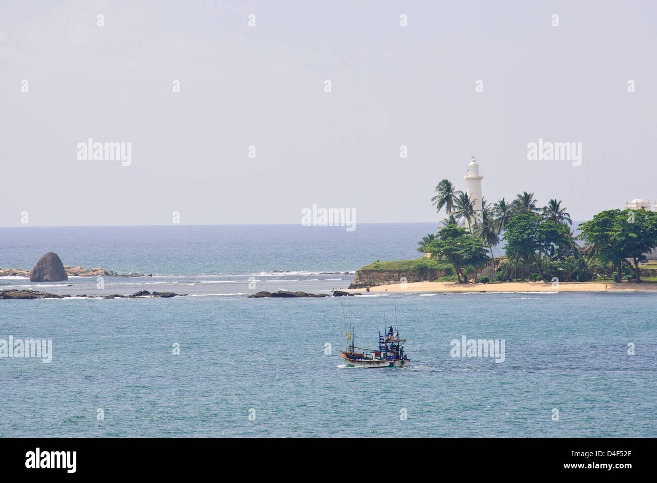 Devastated landmarks hi-res stock photography and images - Alamy