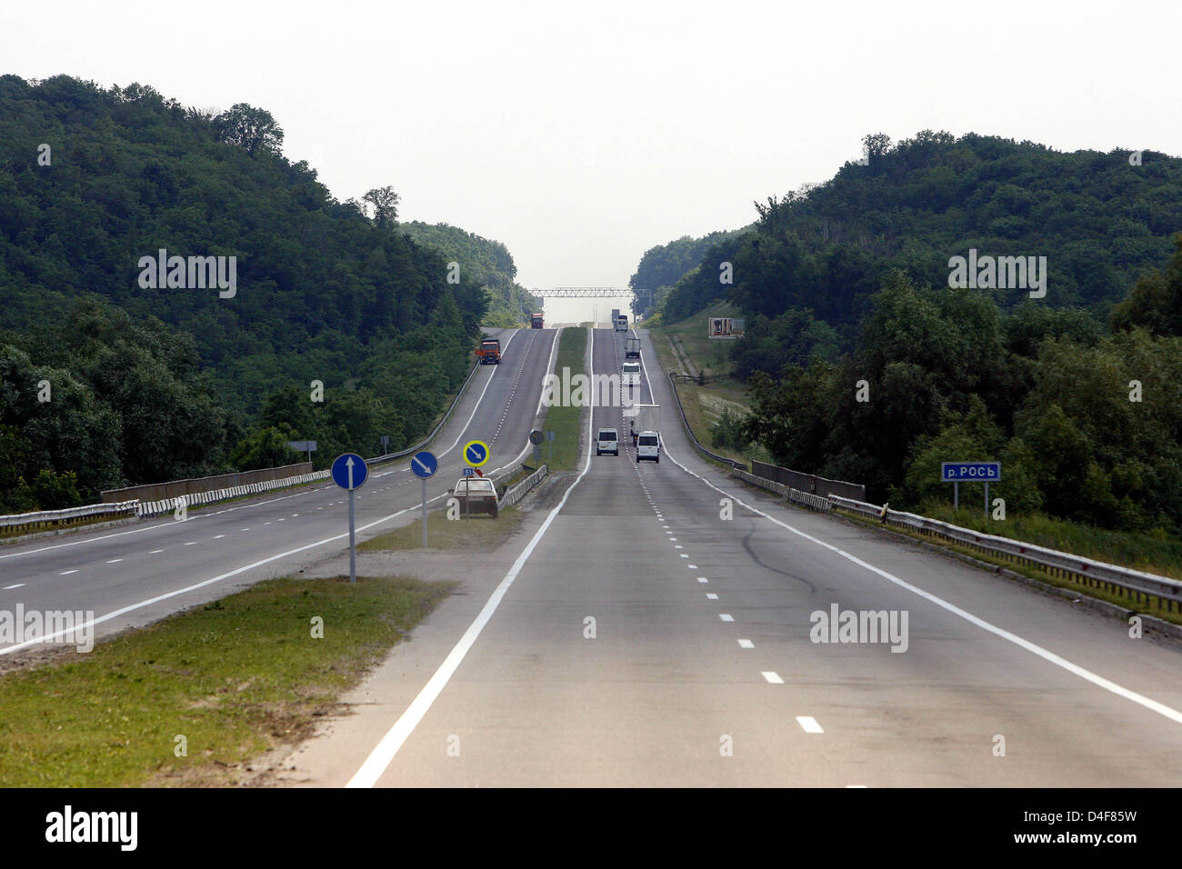Kiev ukraine motorway hi-res stock photography and images - Alamy