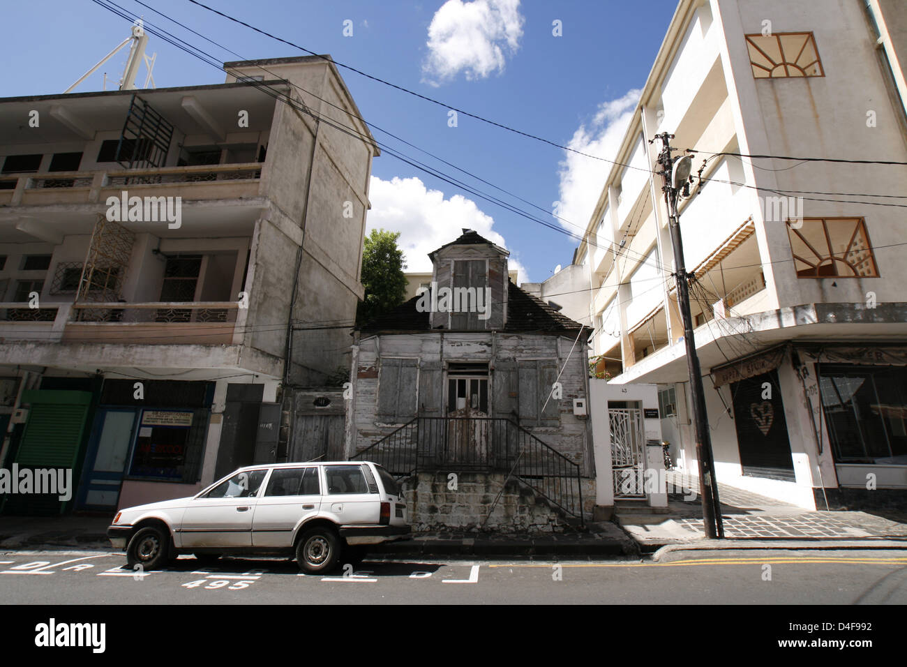 Houses pictured in Port Louis, Mauritius, 10 April 2008. Photo: Lars ...
