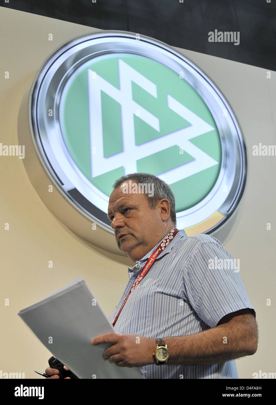 Stenger hi-res stock photography and images - Alamy