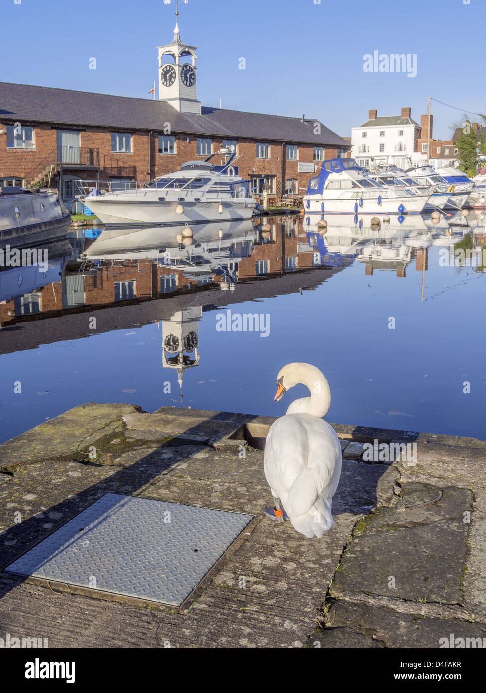 Stourport basins hi-res stock photography and images - Alamy