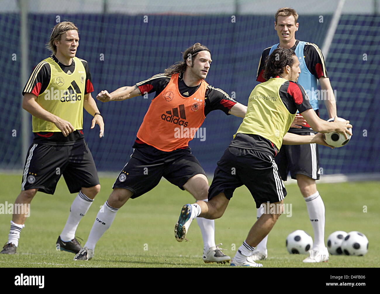 German players Clemens Fritz, Torsten Frings, Kevin Kuranyi and Tim ...