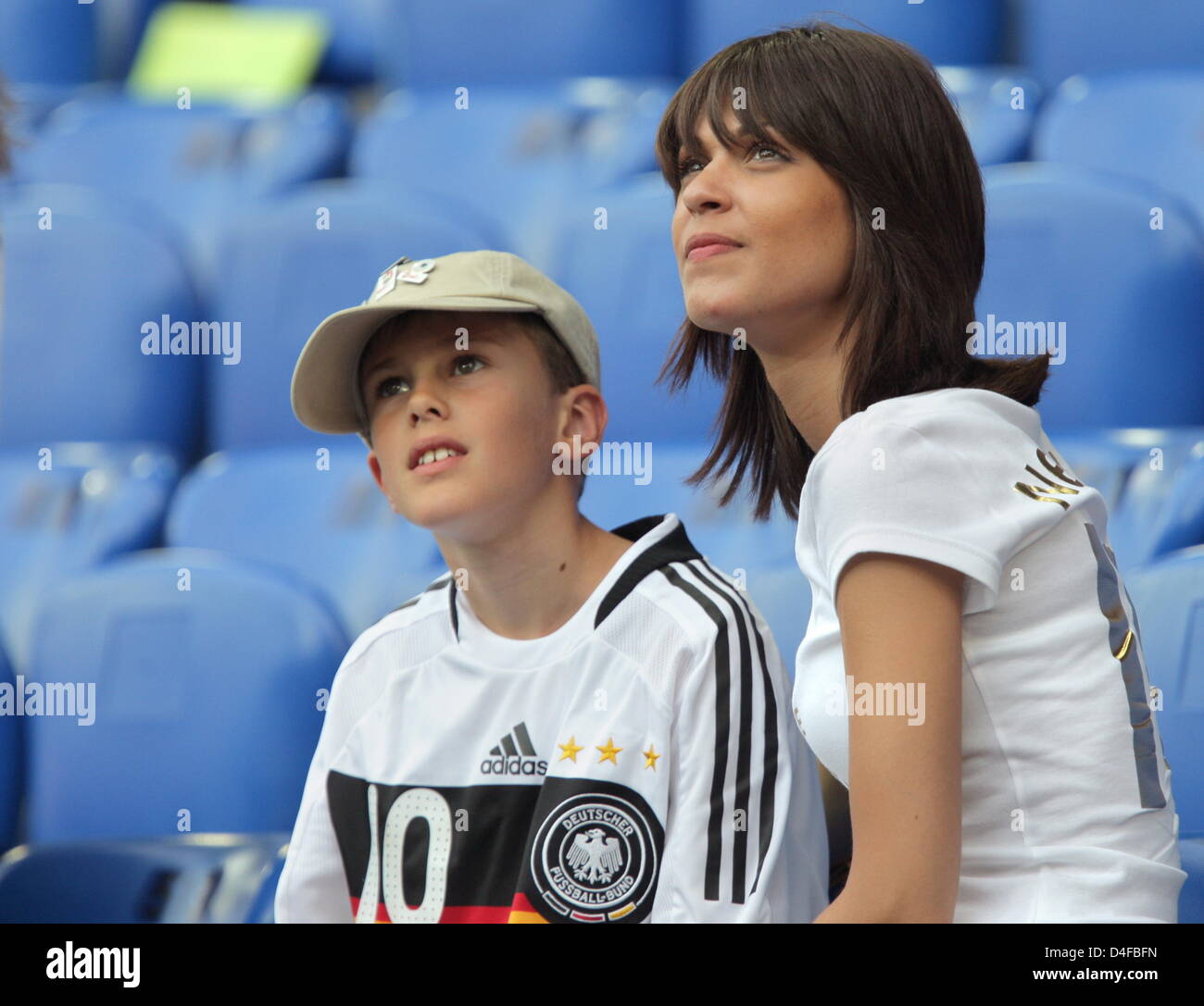 Wilma Neuville, wife of Germany's Oliver Neuville and son Lars prior to ...