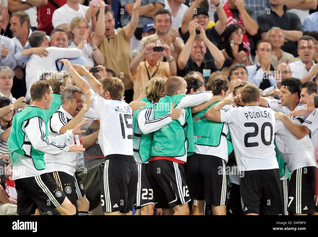 The German team jubilate after the 3-2 during the UEFA EURO 2008 ...