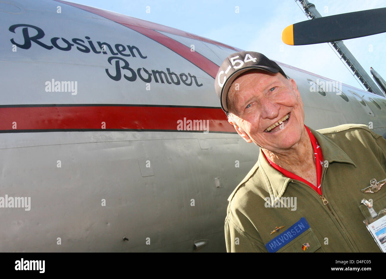 Candy bomber hi-res stock photography and images - Alamy
