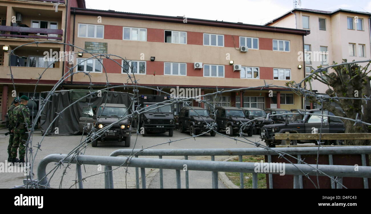 Unmik High Resolution Stock Photography and Images - Alamy