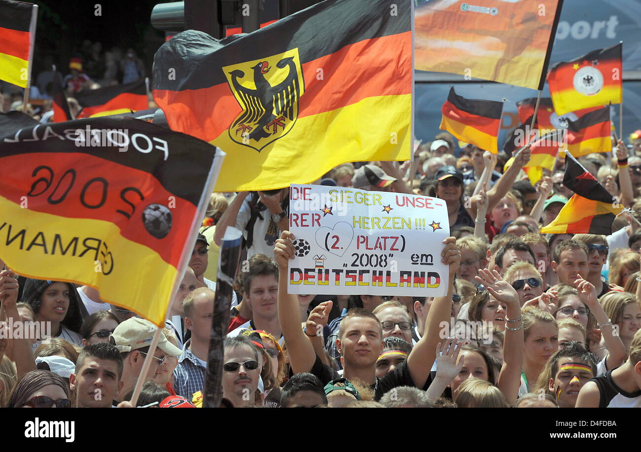 Unser Team High Resolution Stock Photography and Images - Alamy