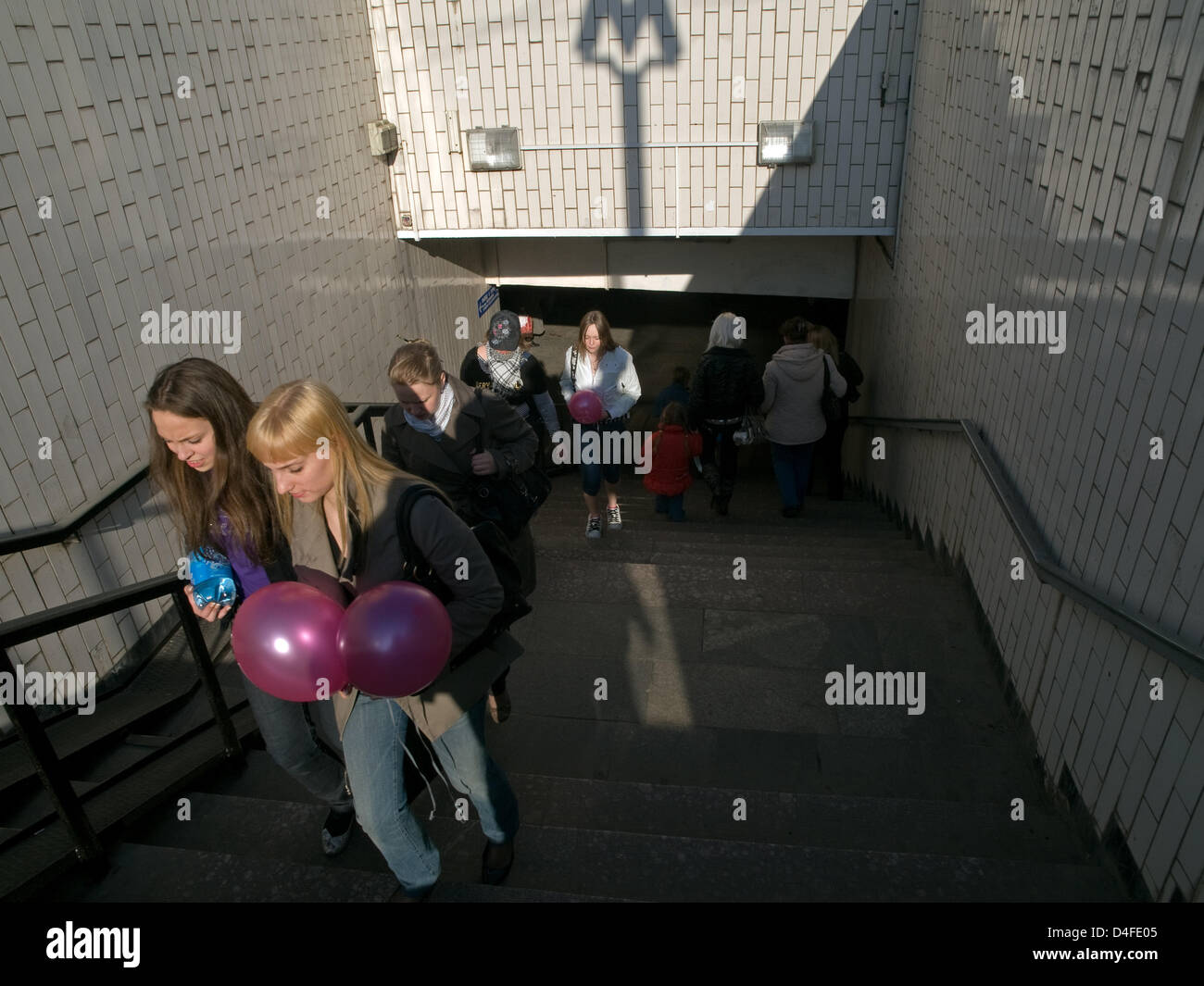 The picture shows the entrance to the Lenin library metro station in ...
