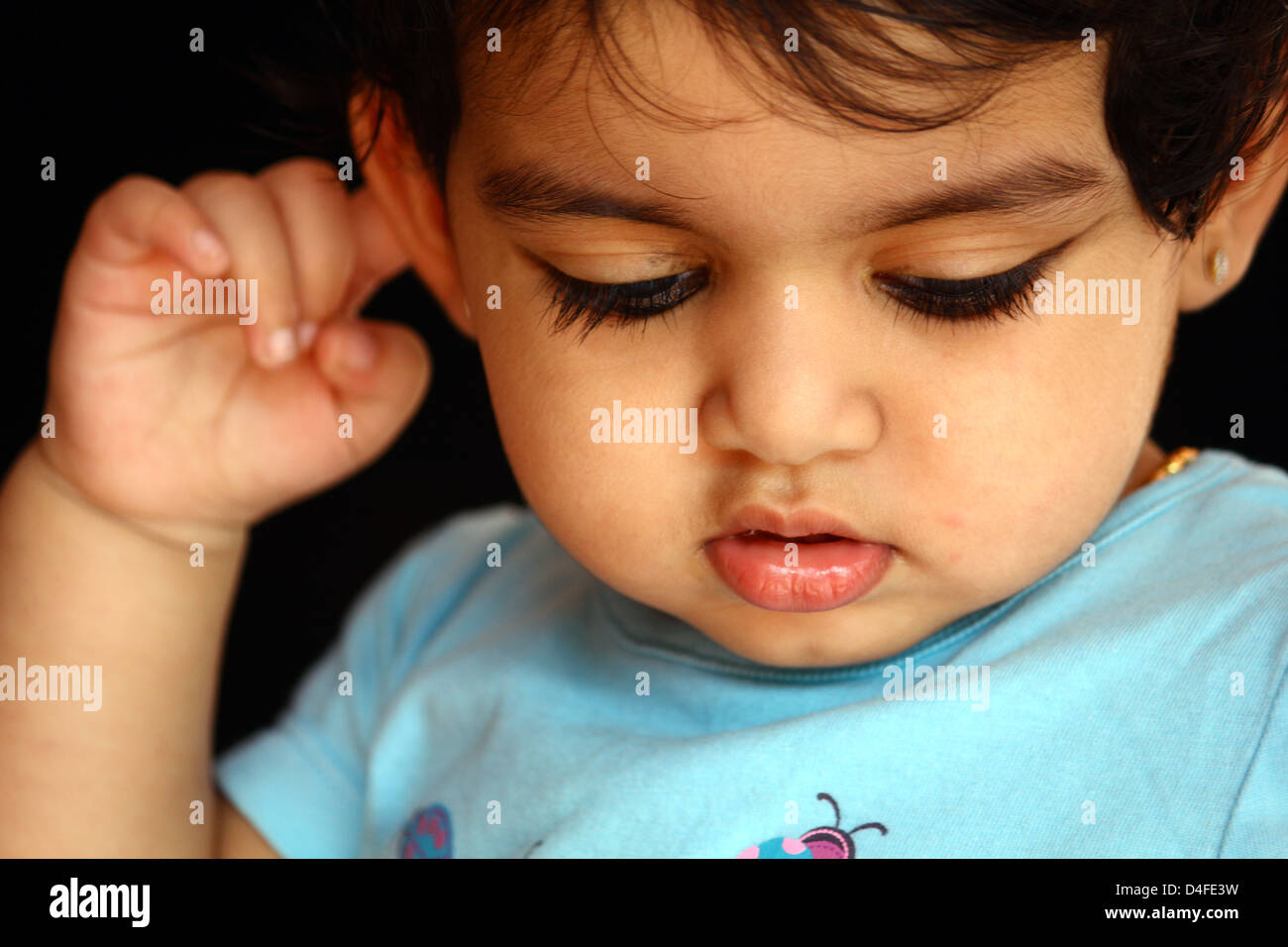 Indian girl child Stock Photo - Alamy