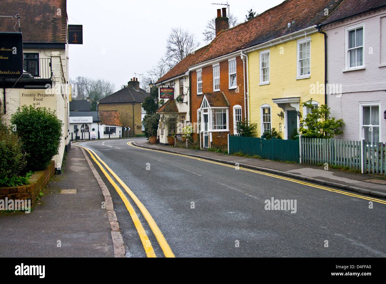 Old shepperton hi-res stock photography and images - Alamy