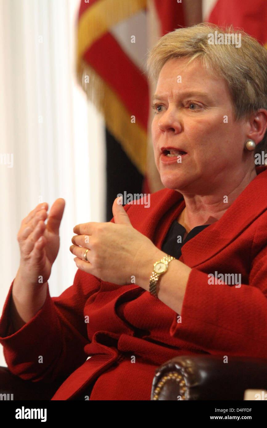 Assistant Secretary Gottemoeller Discusses Arm Control Stock Photo - Alamy