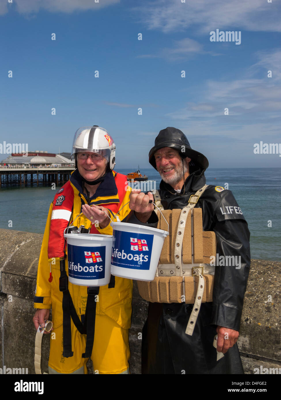 Rnli clothing hi-res stock photography and images - Alamy