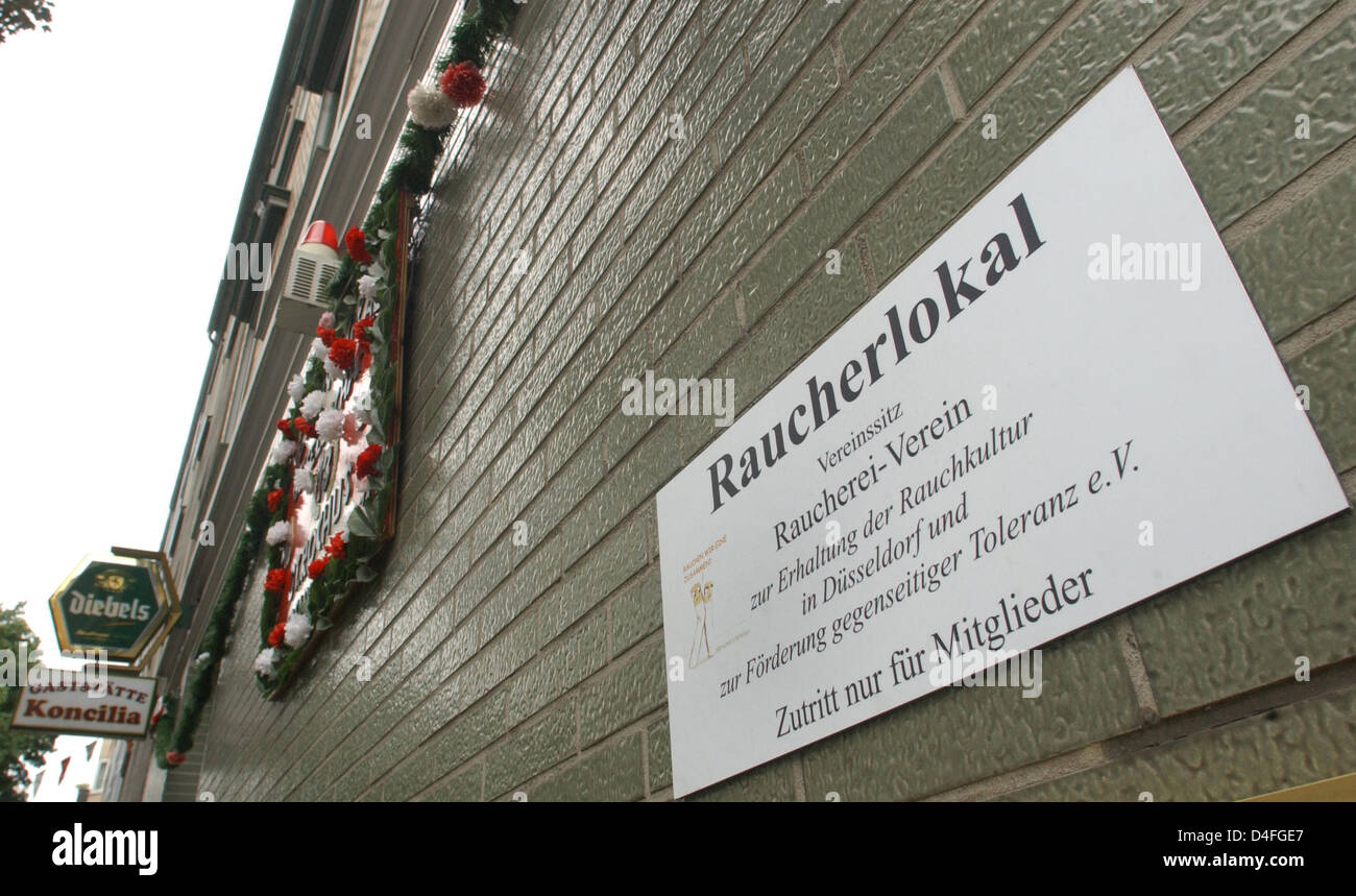 A sign reading 'Smoker pub' pictured in Duesseldorf, Germany, 18 July ...