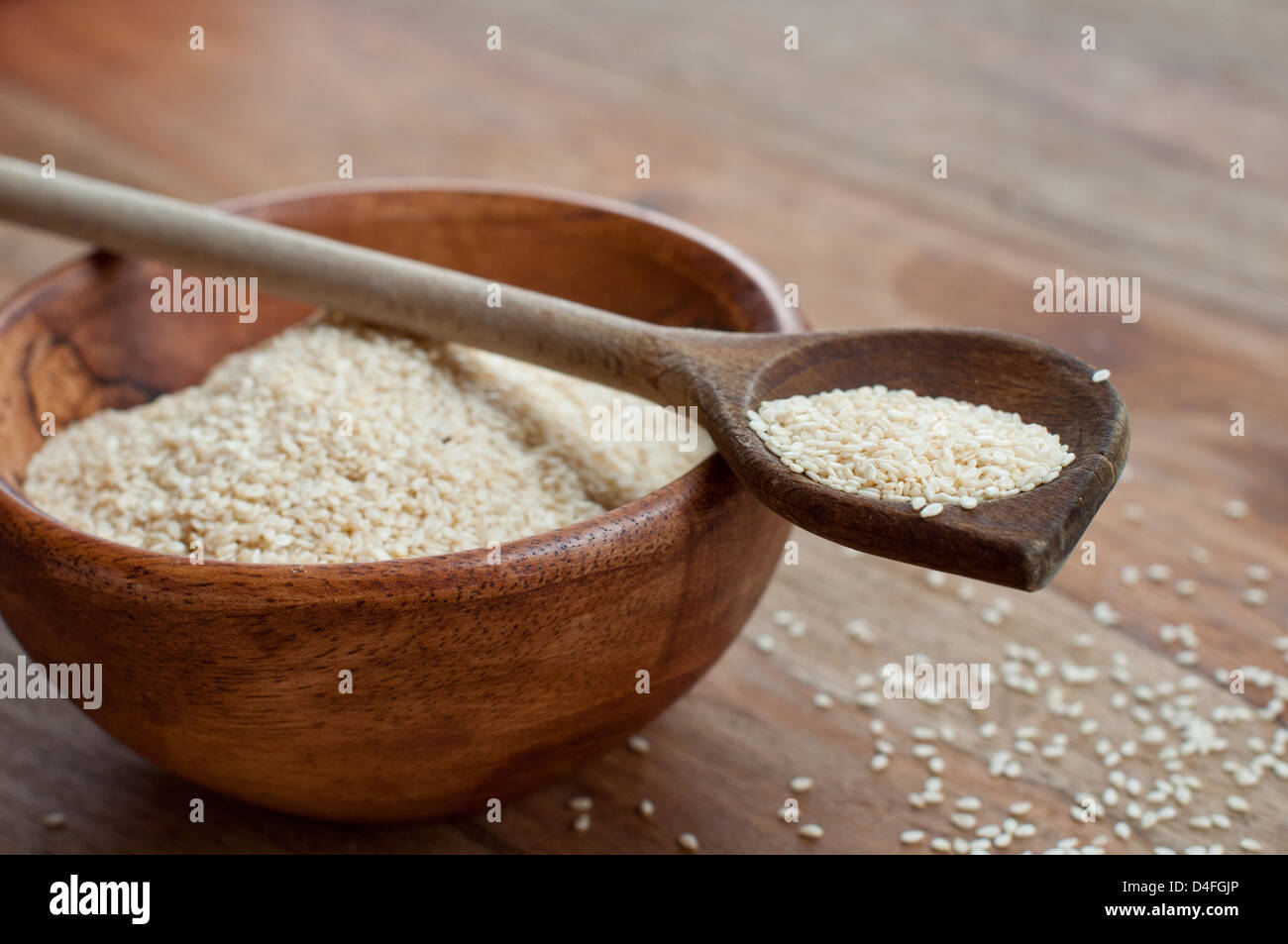 Dried sesame on spoon Stock Photo - Alamy