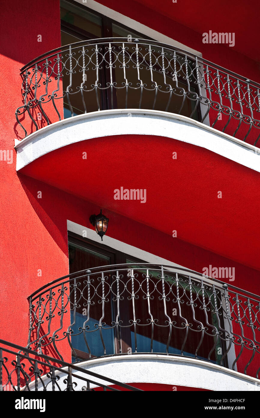 Wrought iron balcony railing hi-res stock photography and images - Alamy