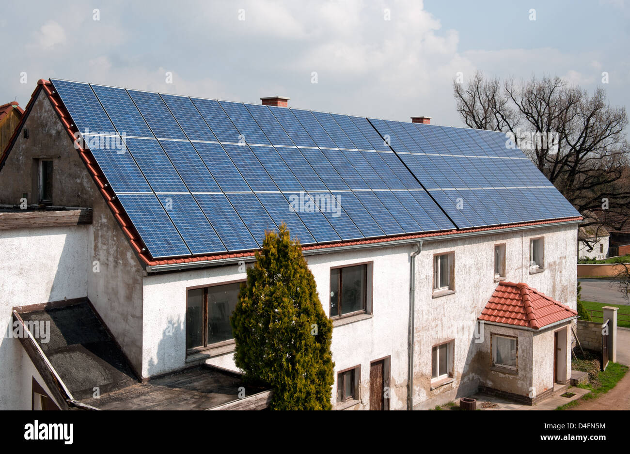 Solar panels old house hi-res stock photography and images - Alamy