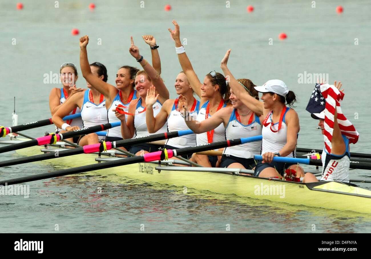 Women`s Eight of the USA with Erin Cafaro, Lindsay Shoop, Anna Goodale ...